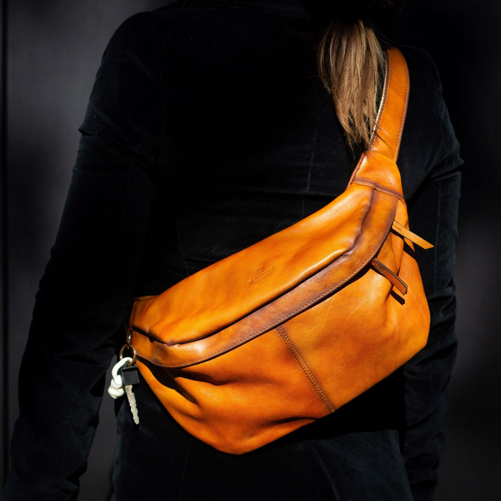 Leather Crossbody Bag Sol - Chest bag for men & women – Gaucha Designs